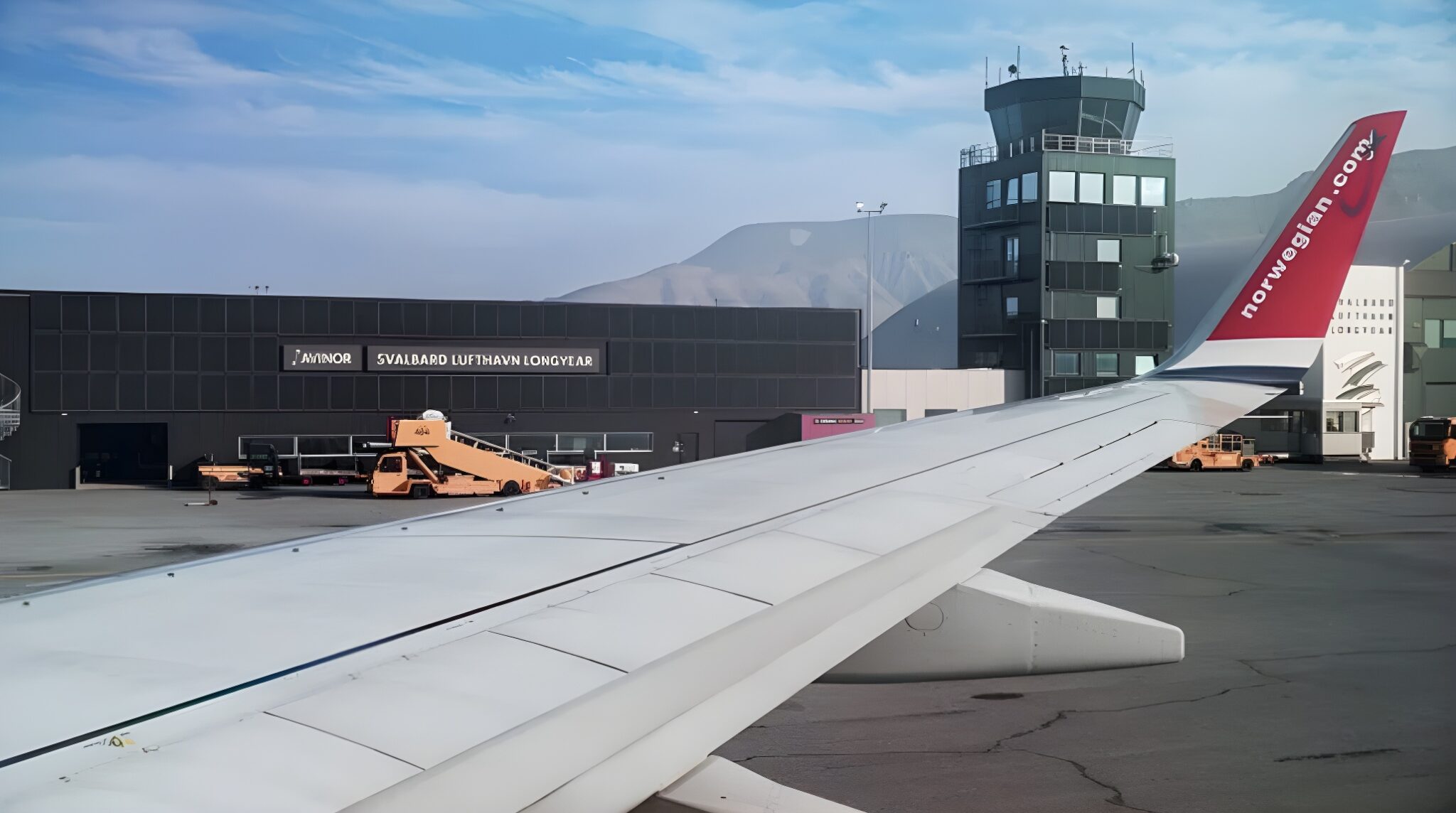 Svalbard Airport | A Guide For Visitors