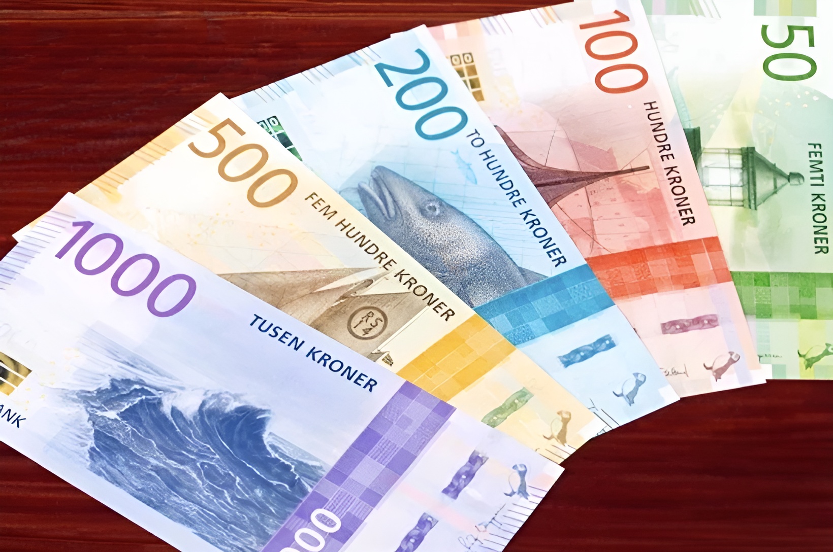 Svalbard Currency, Money and ATMs - Polar Escapes