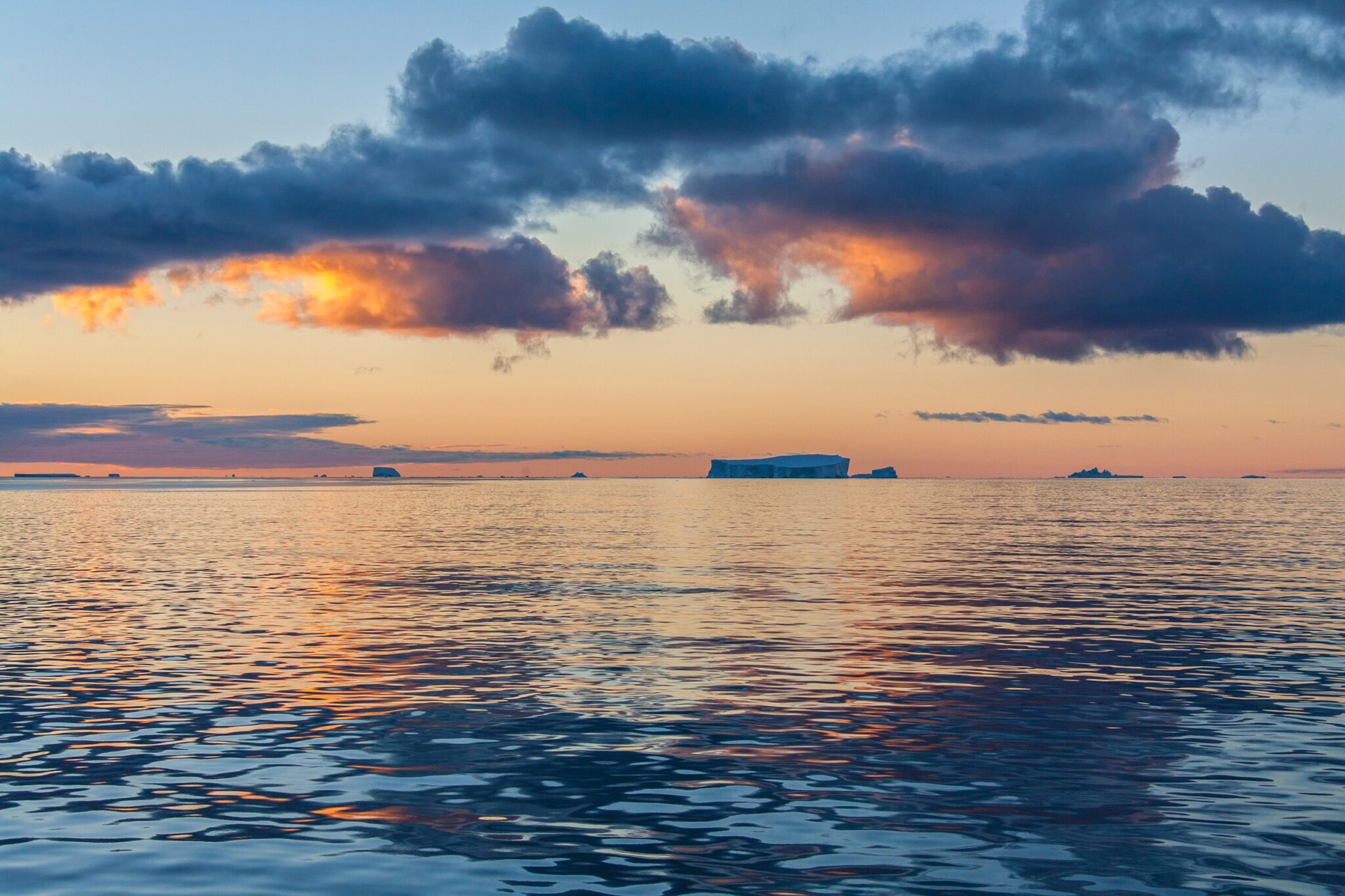 Drake Passage | The Ultimate Guide For Travellers