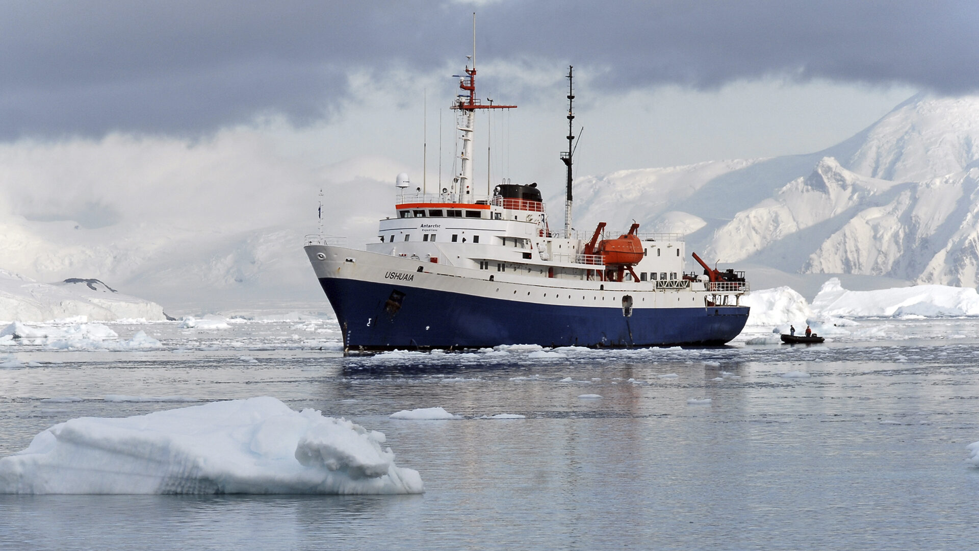 Expedition Cruise Ships | How To Choose Your Ship